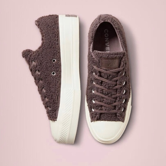 Converse | Shoes | Converse Chuck Taylor All Star Platform Low Cozy ...